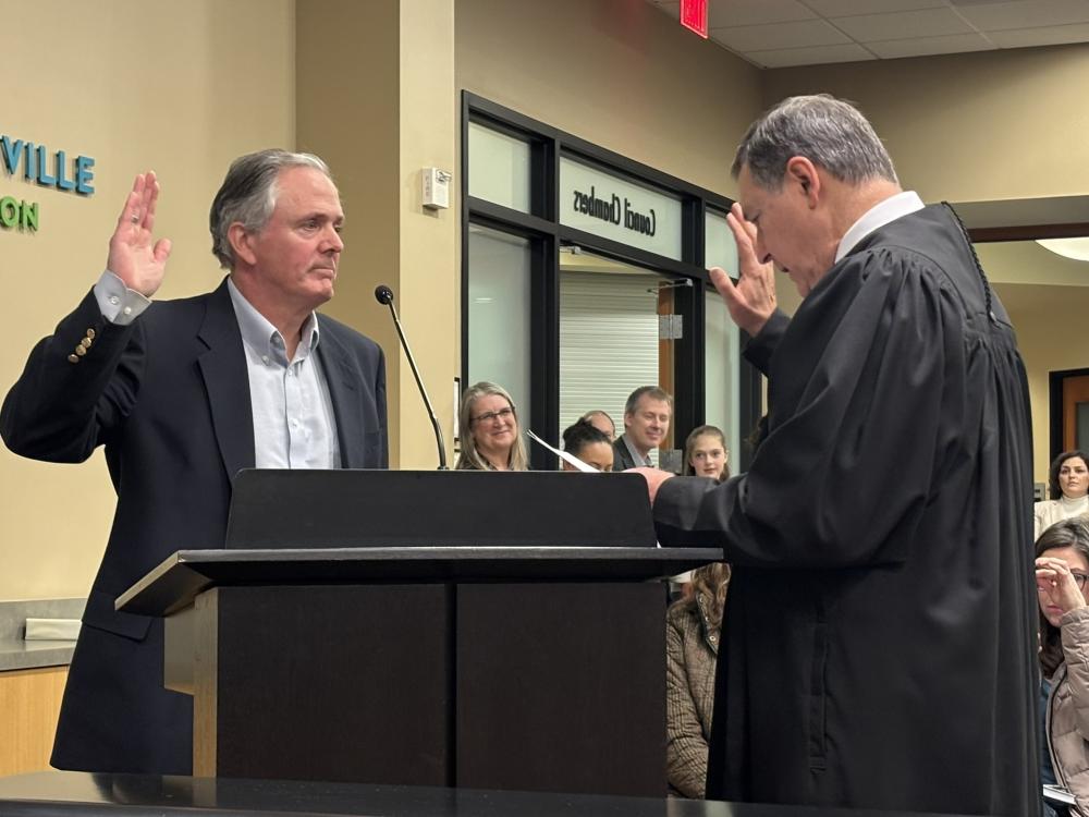 Wilsonville’s 10th Mayor, Two New Councilors Sworn In; City Council ...